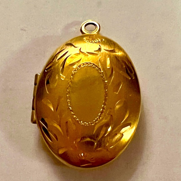 Jewelry | Vintage 14k Gold Filled Locket Pendant | Poshmark